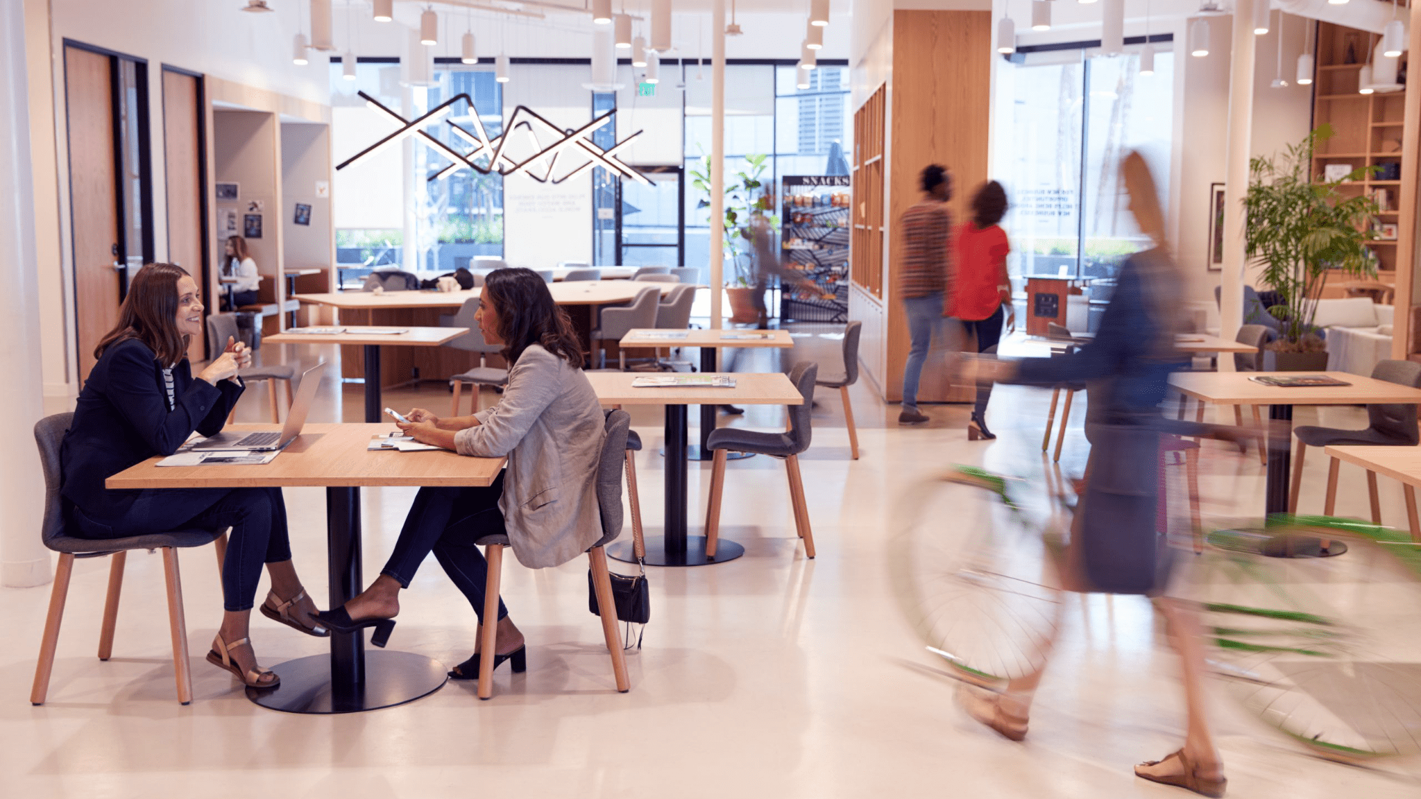 Hybrid Workplaces – Post-COVID Office Trends – Kontakt.io